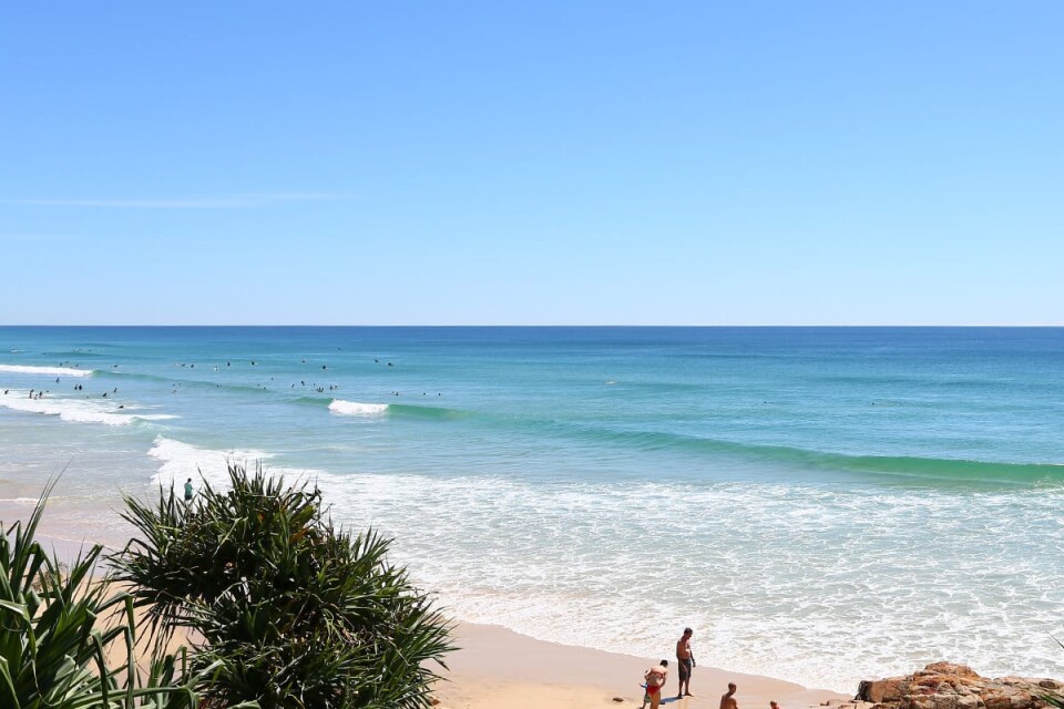 Sunshine Coast Beaches & Surfing - Best Spots & Info